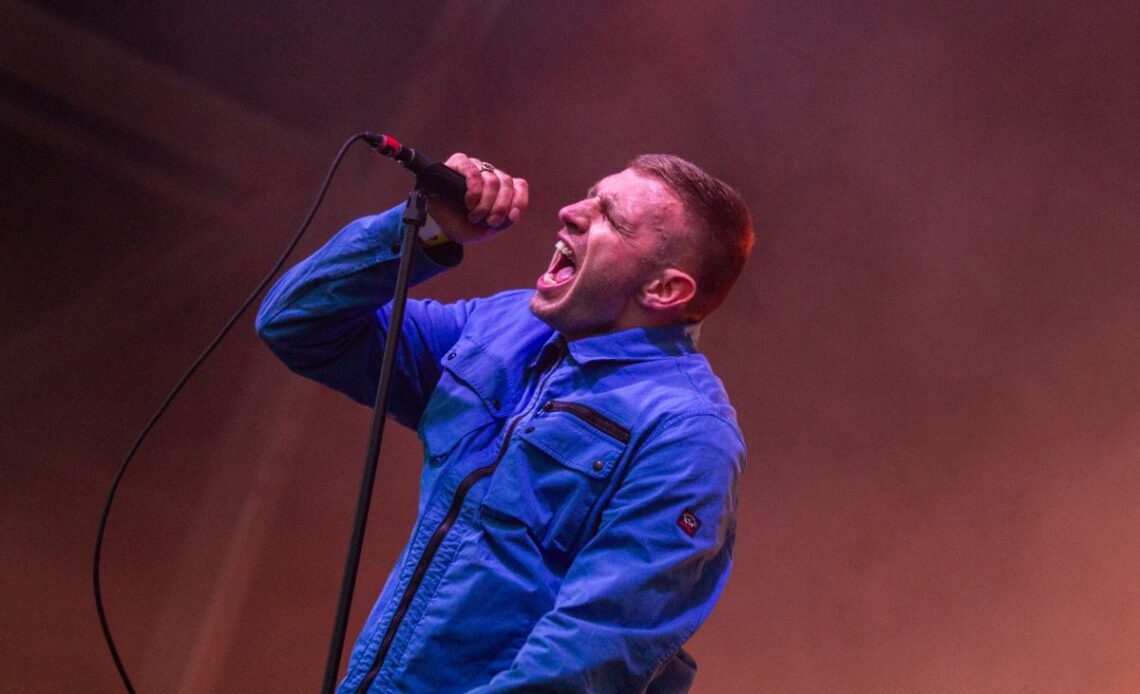 Nieuwe single High Vis - "Drop Me Out'"