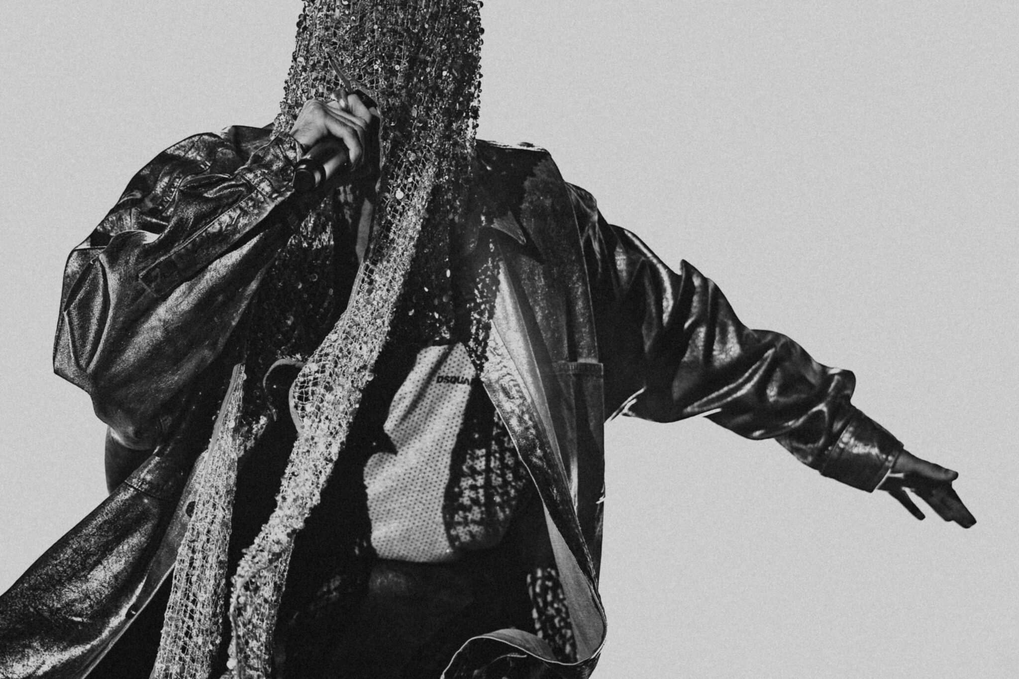 Nieuwe single Oscar and the Wolf & Roméo Elvis - "Ceiling"