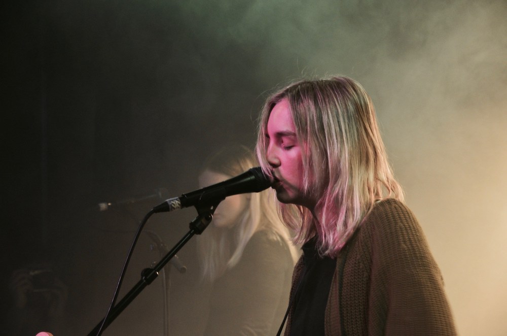 Nieuwe single The Japanese House - ":)"