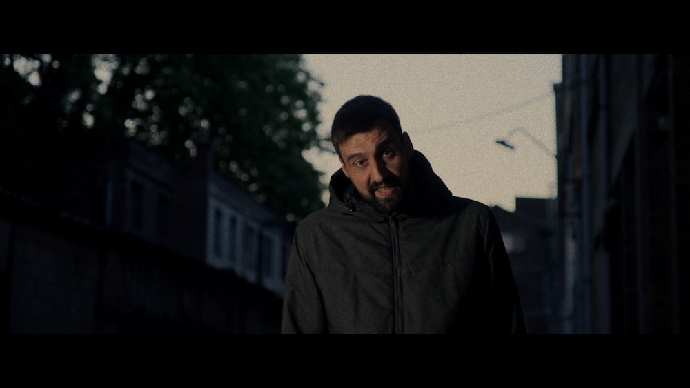 Première: Nieuwe single Baz – “Gratis”